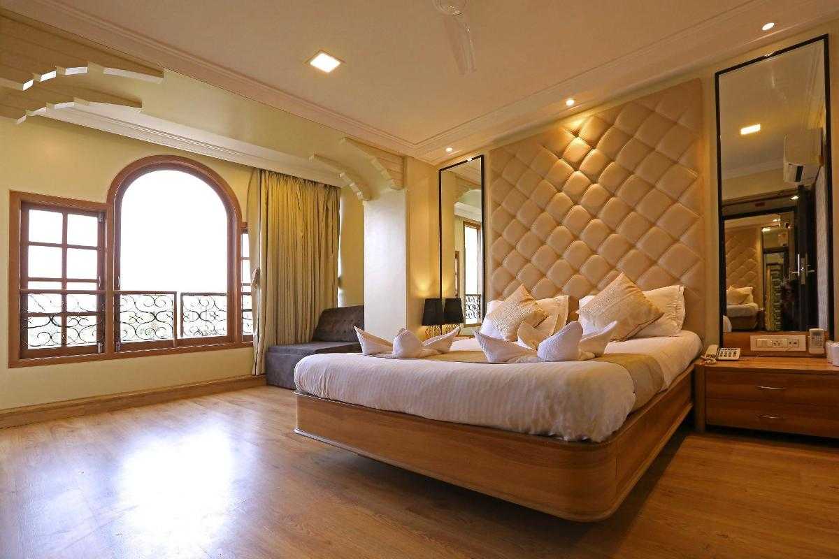 Hotels in Colaba, Mumbai | Book from 41 Stay Options @Best Price