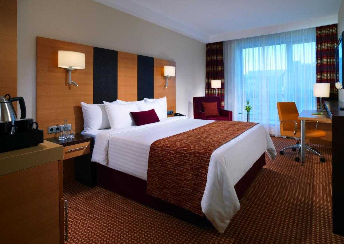 50 Luxury Hotels In Moscow
