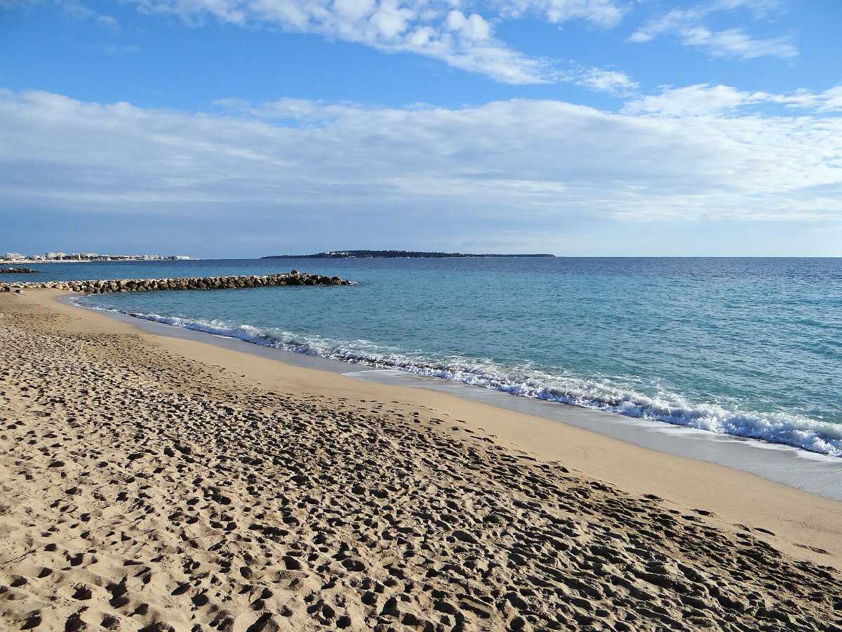 5 Best Beaches in Cannes