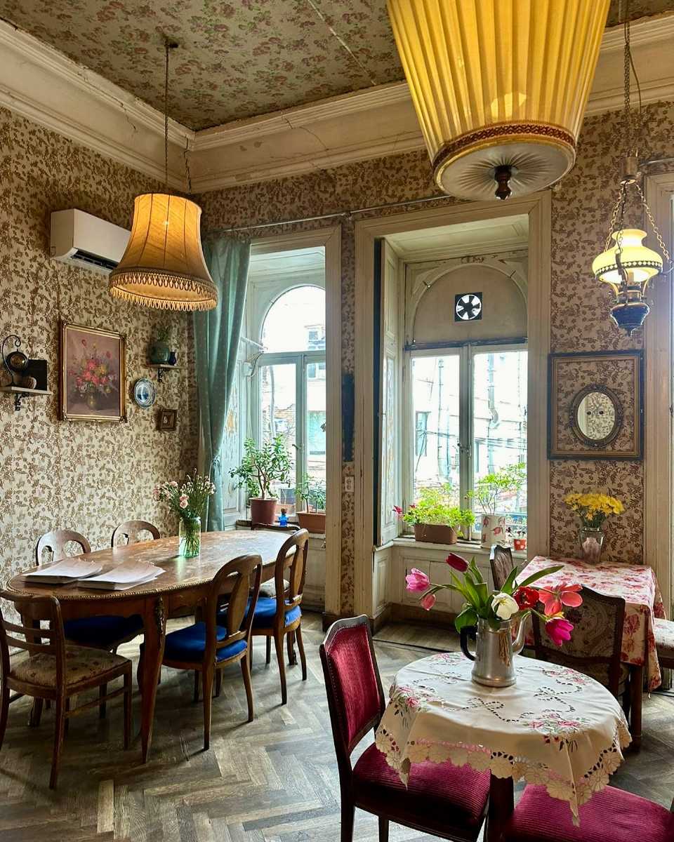 11 Cafes in Tbilisi to Spend a Cozy Evening - Holidify