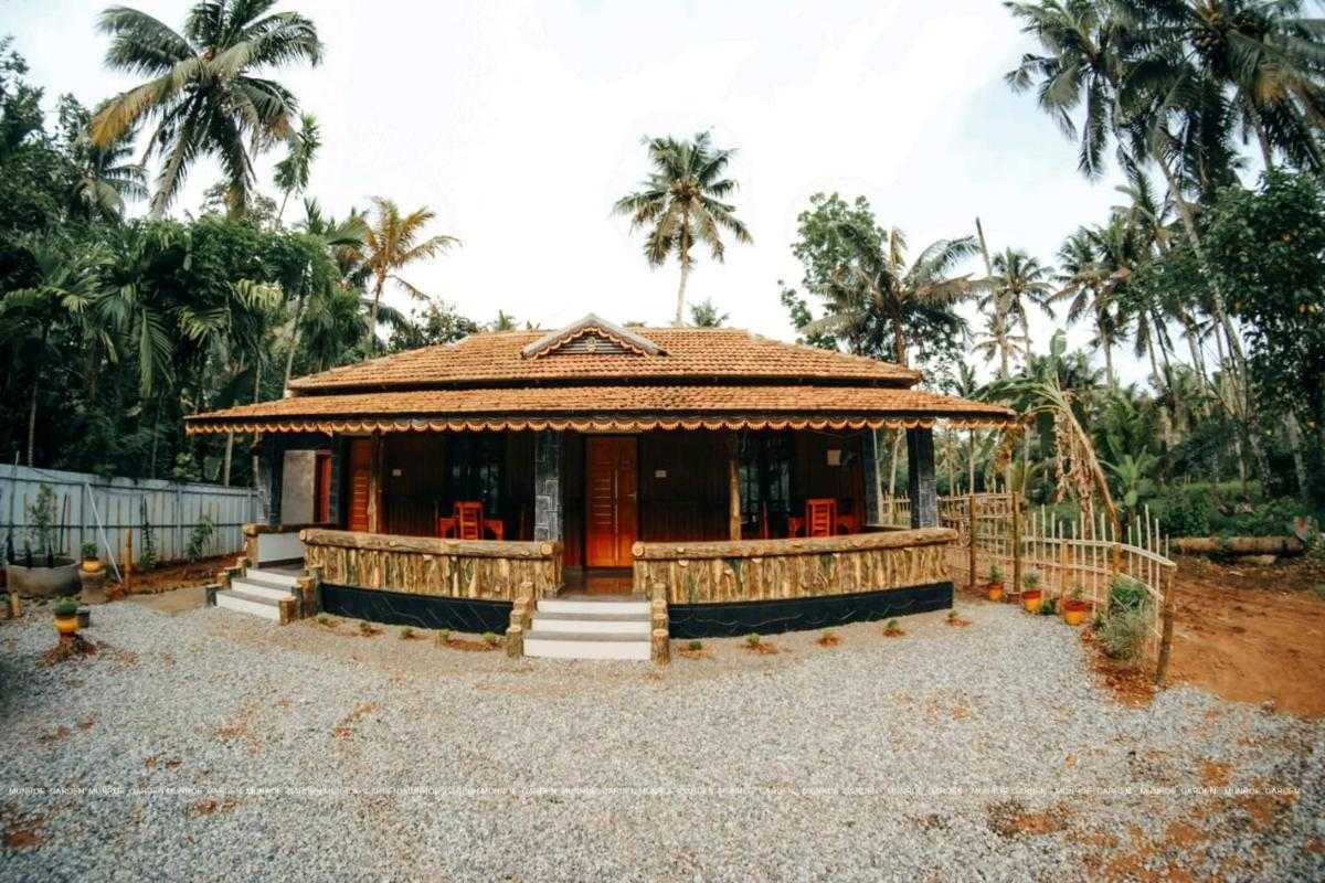 7 Beaches in Kollam That Every Traveller Must Visit 2024