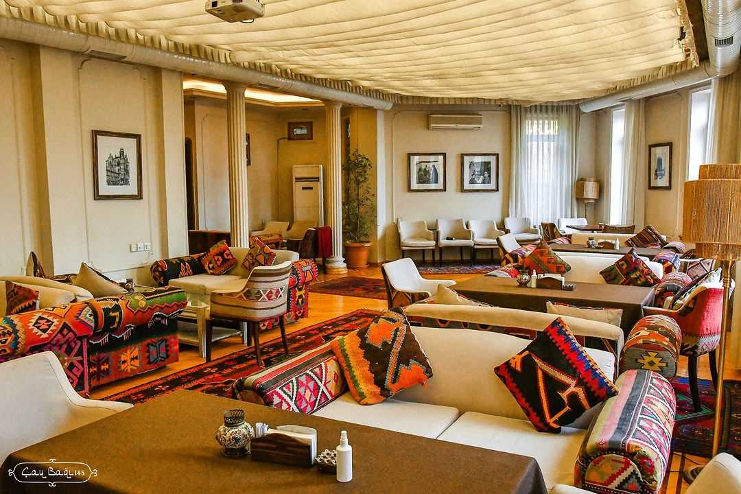 Cafes in Baku: Best Spots and Timings - Holidify