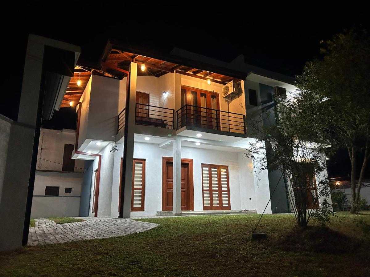 36 Villas In Colombo