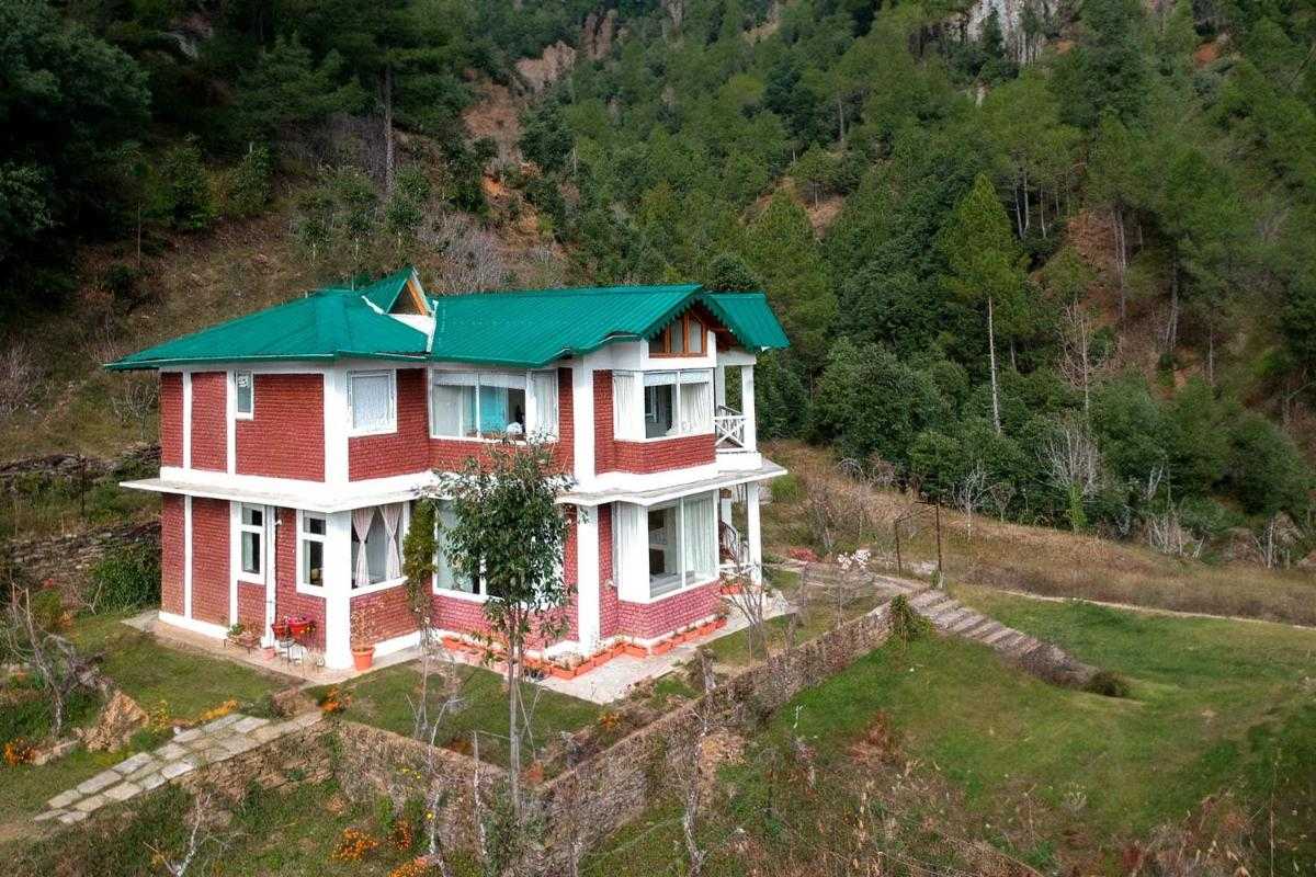 Cottages In Ranikhet | Book from 10 Stay Options @Best Price