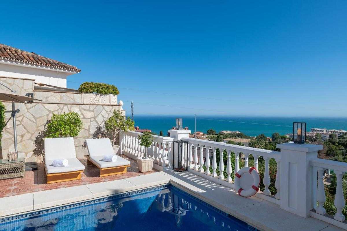 50 Villas In Fuengirola