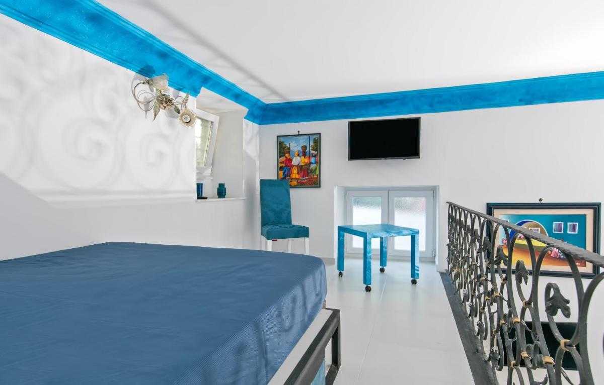 50 Villas In Capri