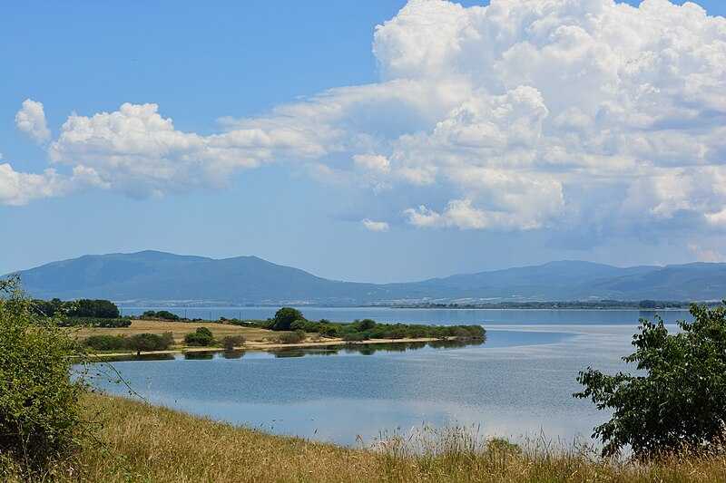10 Best Lakes in Greece
