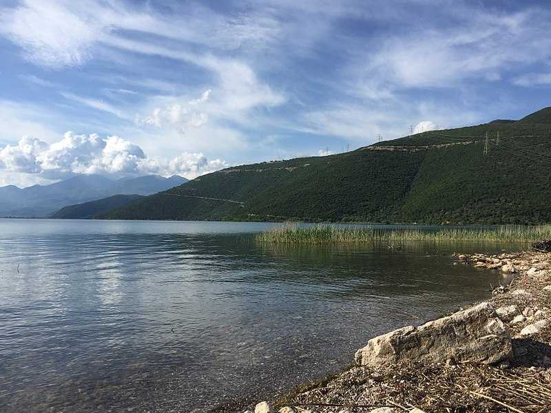 10 Best Lakes in Greece