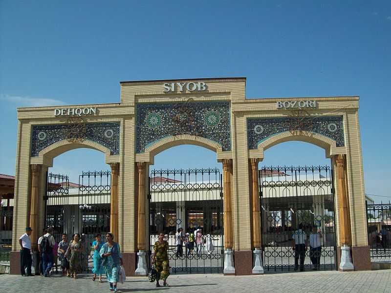 Shopping in Uzbekistan: Top Bazaars and Malls - Holidify
