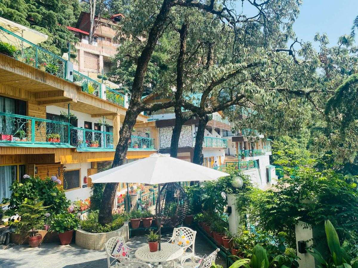 Hotels in Pathankot, Best Places to Stay in Pathankot