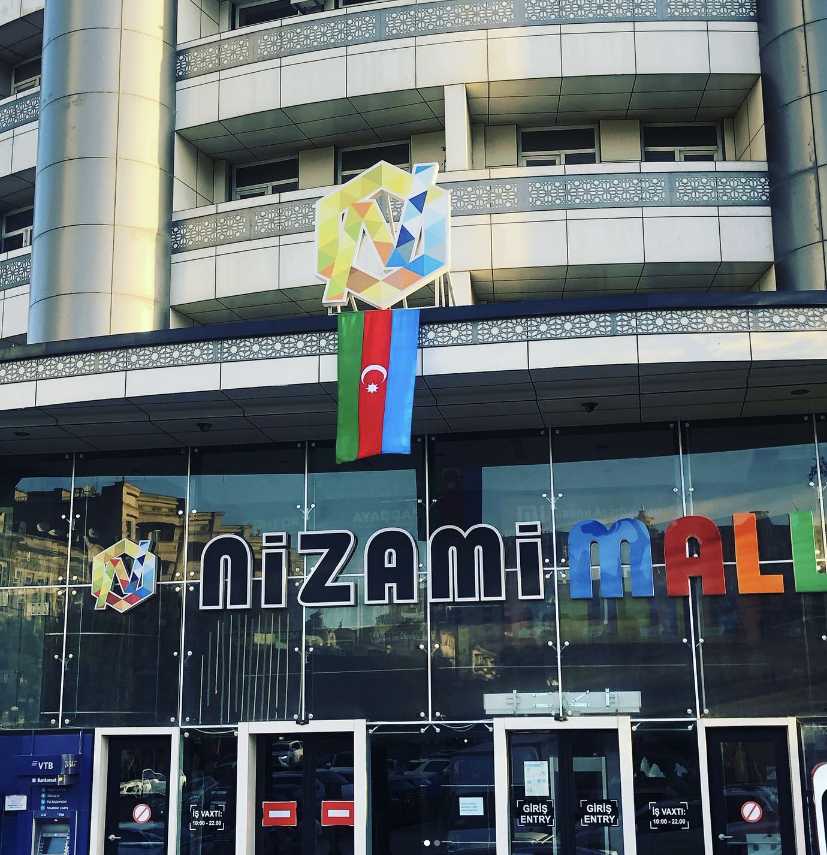 9 Shopping Malls In Baku: Premier Shopping Destinations