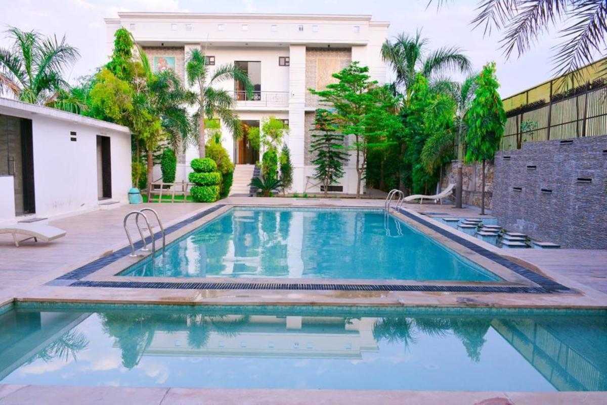 Hotels in Alwar, Best Places to Stay in Alwar