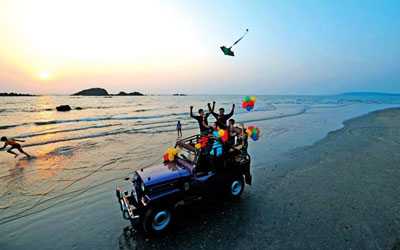 Thikkodi Drive-In Beach, Kozhikode (2026) - Images, Timings | Holidify