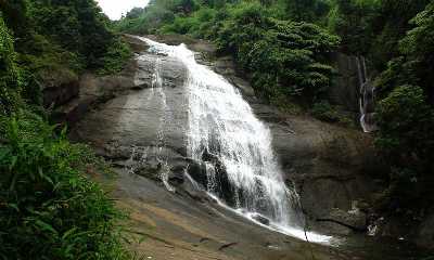 Arippara Waterfalls, Kozhikode (2025) - Images, Timings | Holidify